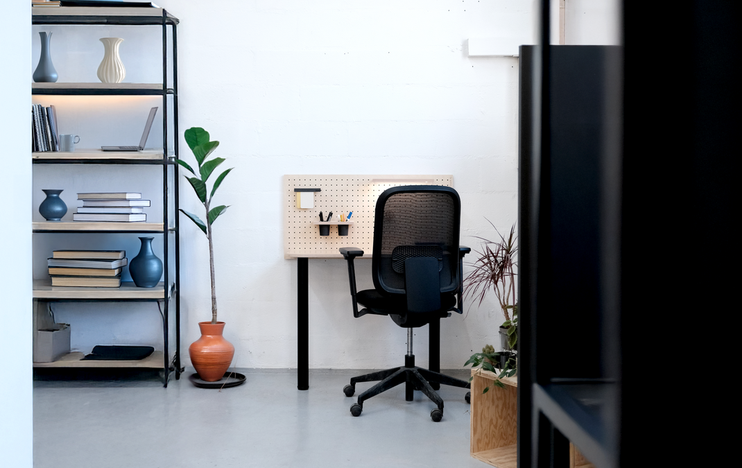 Specialist in tailor-made Pegboard and perforated panel – Quark