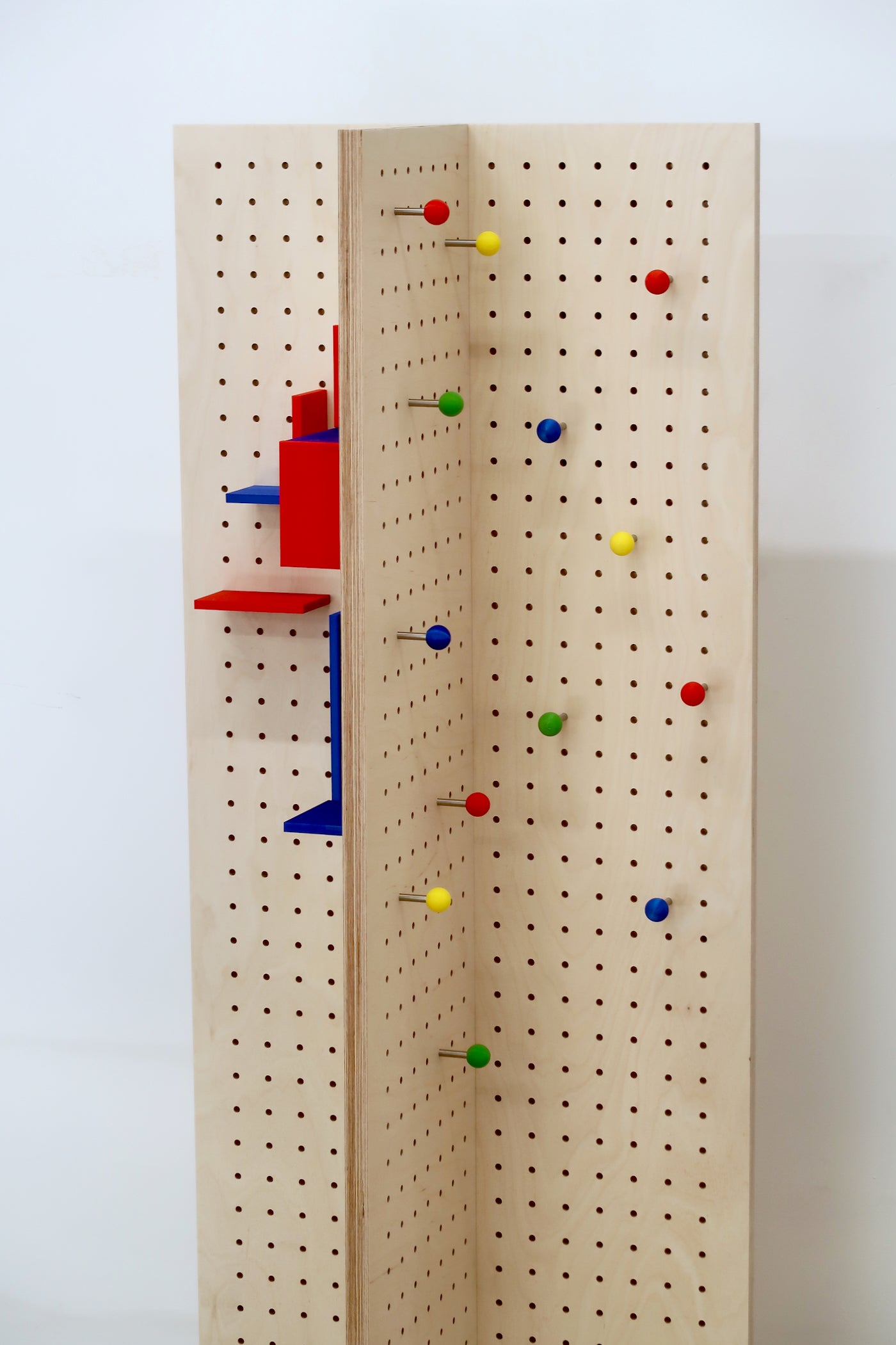 Mobile Pegboards | Storage Solutions – Quark